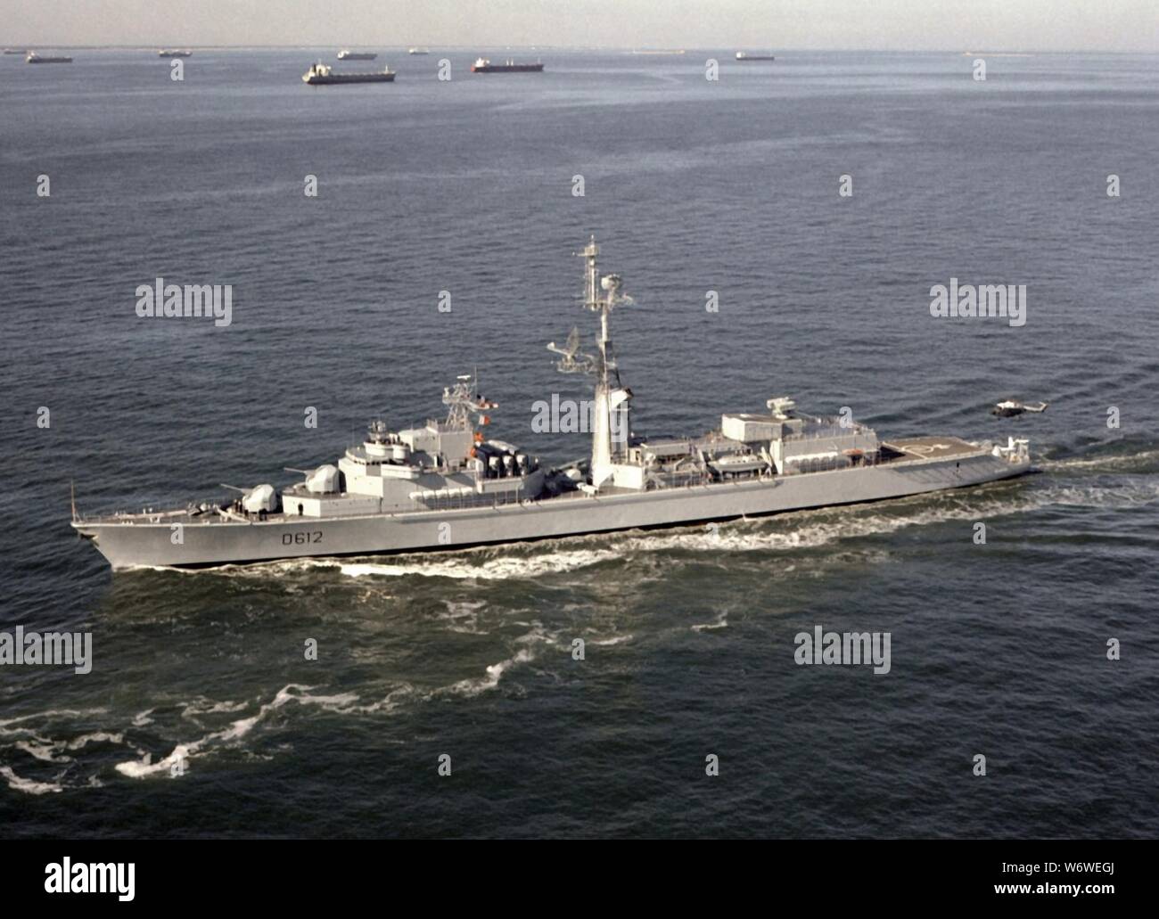 De Grasse (D612) underway in Chesapeake Bay 1981 Stock Photo - Alamy