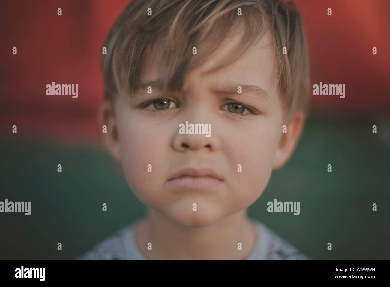 Child With Concerned Face High Resolution Stock Photography and Images ...