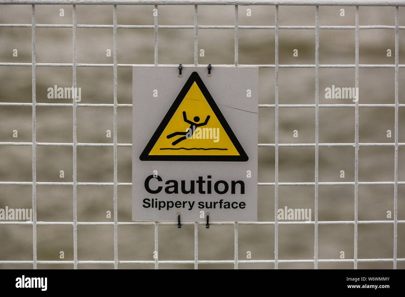 Caution sign vector hi-res stock photography and images - Alamy