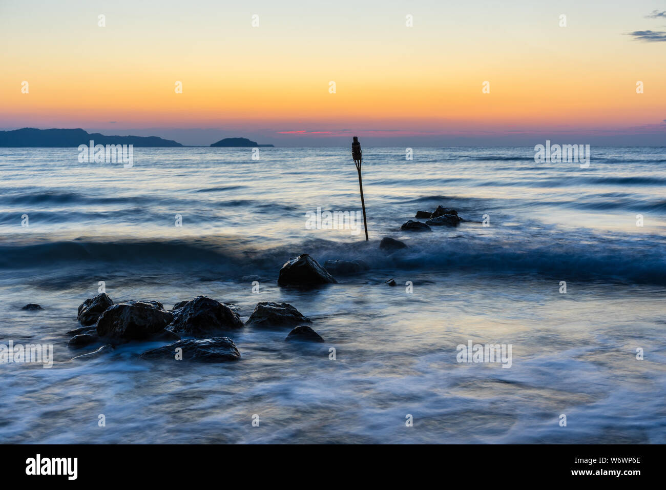 Stones in ocean hi-res stock photography and images - Alamy