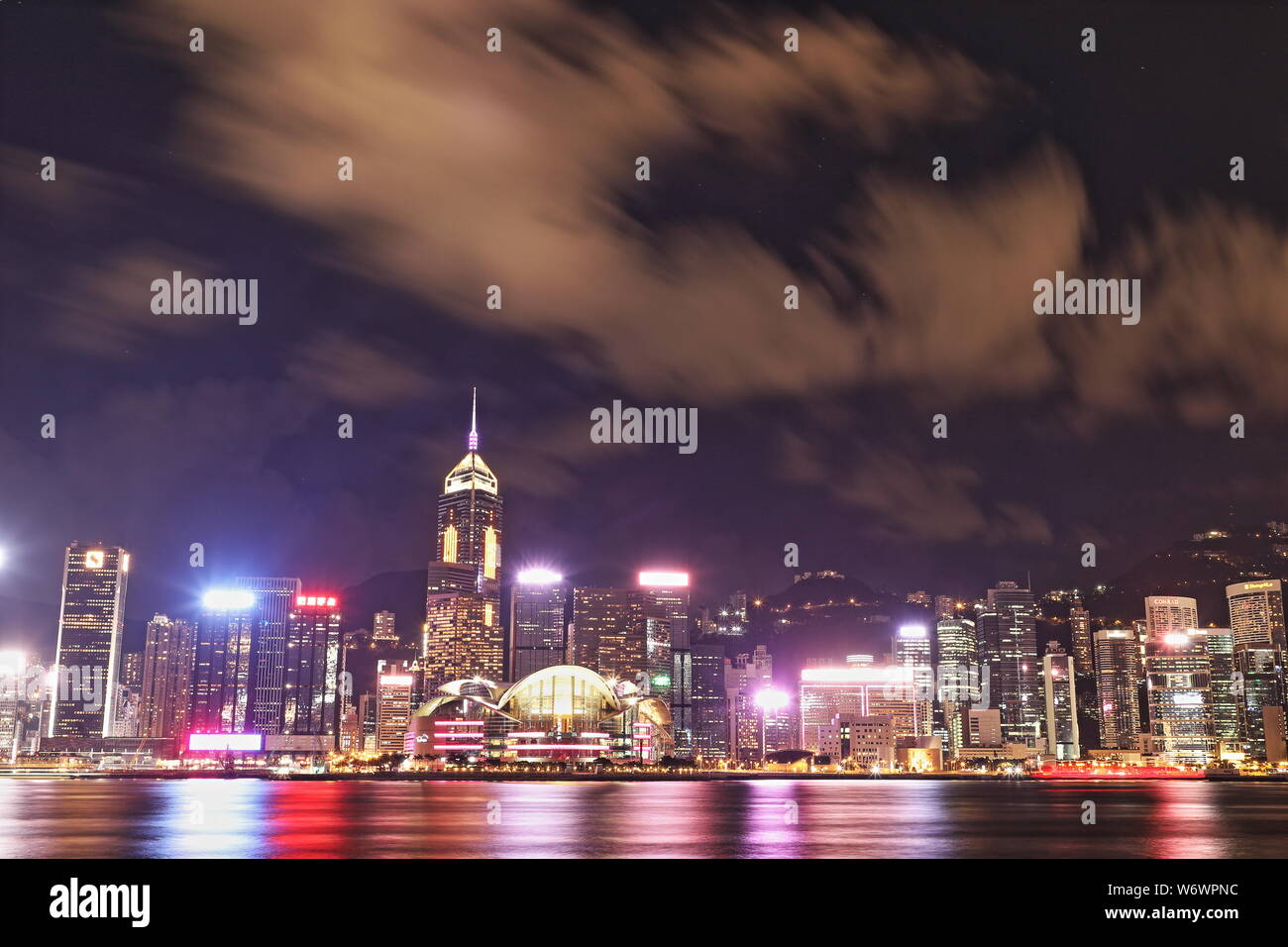 Victoria symphony hi-res stock photography and images - Alamy