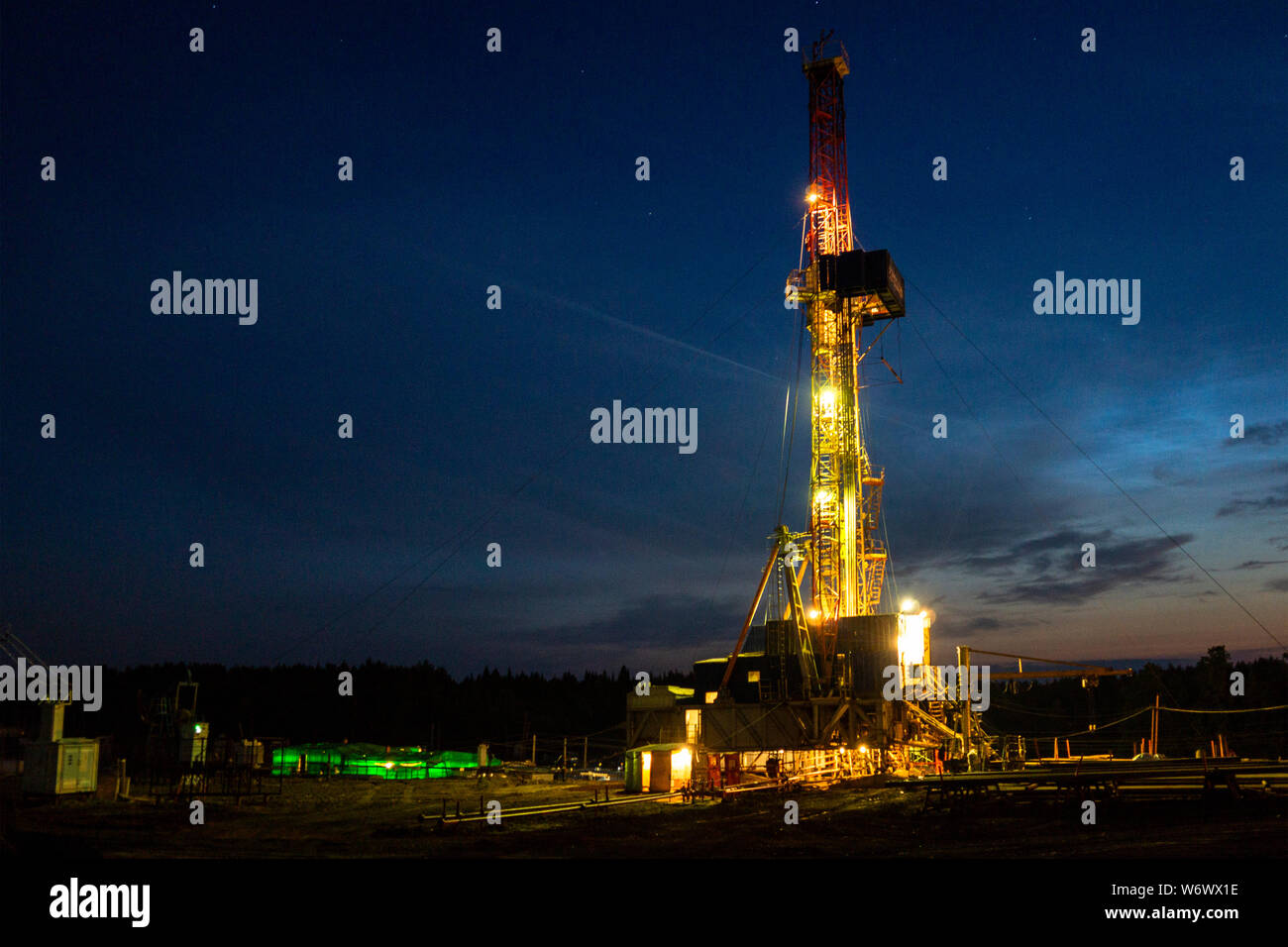Oil and Gas Drilling Rig. Oil drilling rig operation on the oil ...