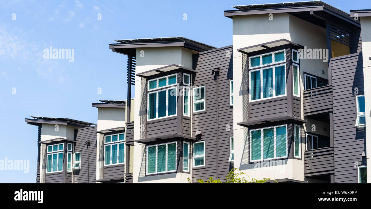 Exterior view of multifamily residential building; Menlo Park, San ...