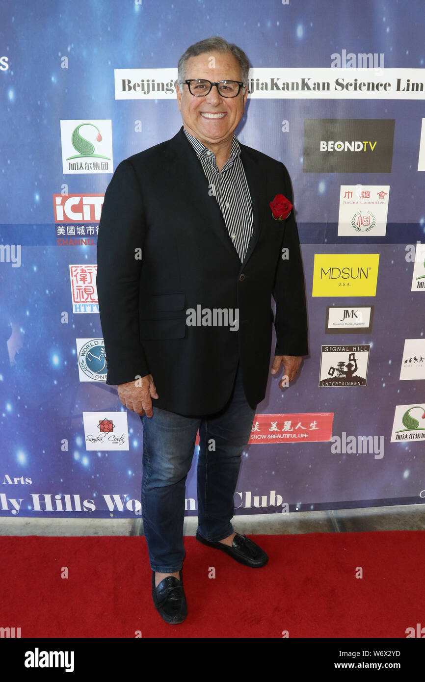 Cheng Hong Press Conference - 'Going Home and Dancing in Los Angeles ...