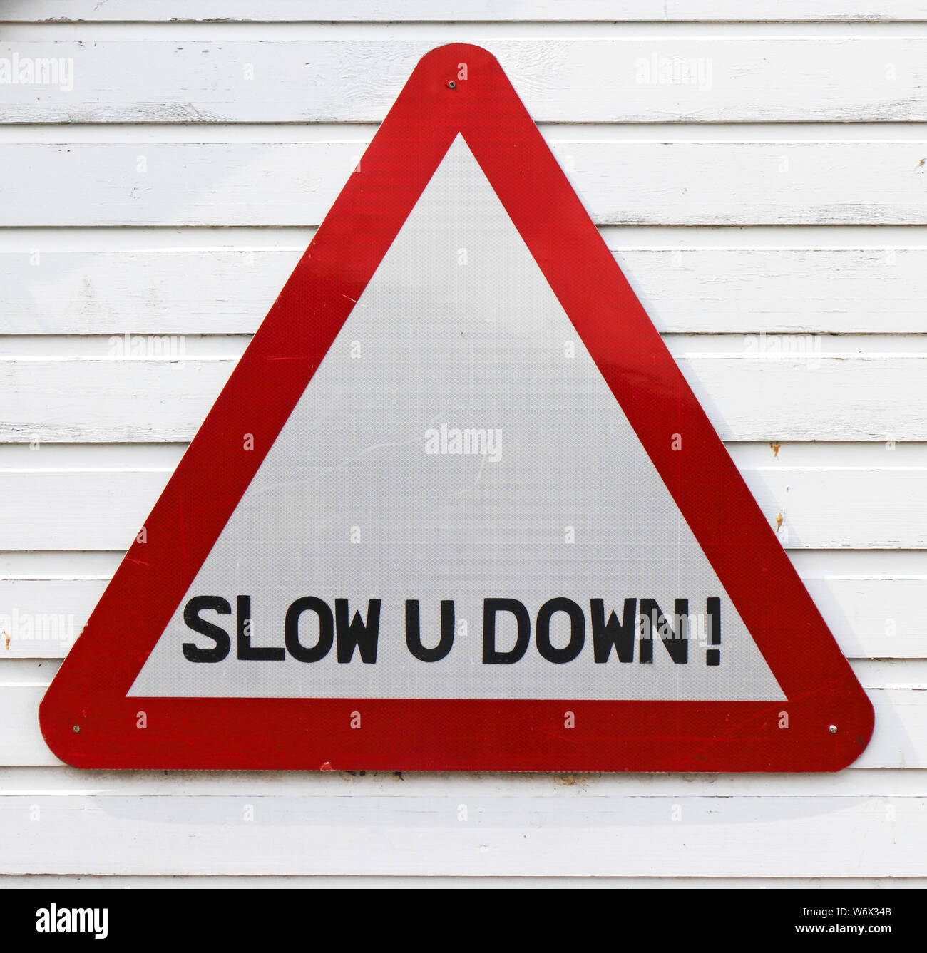 Slow speed notice hi-res stock photography and images - Alamy