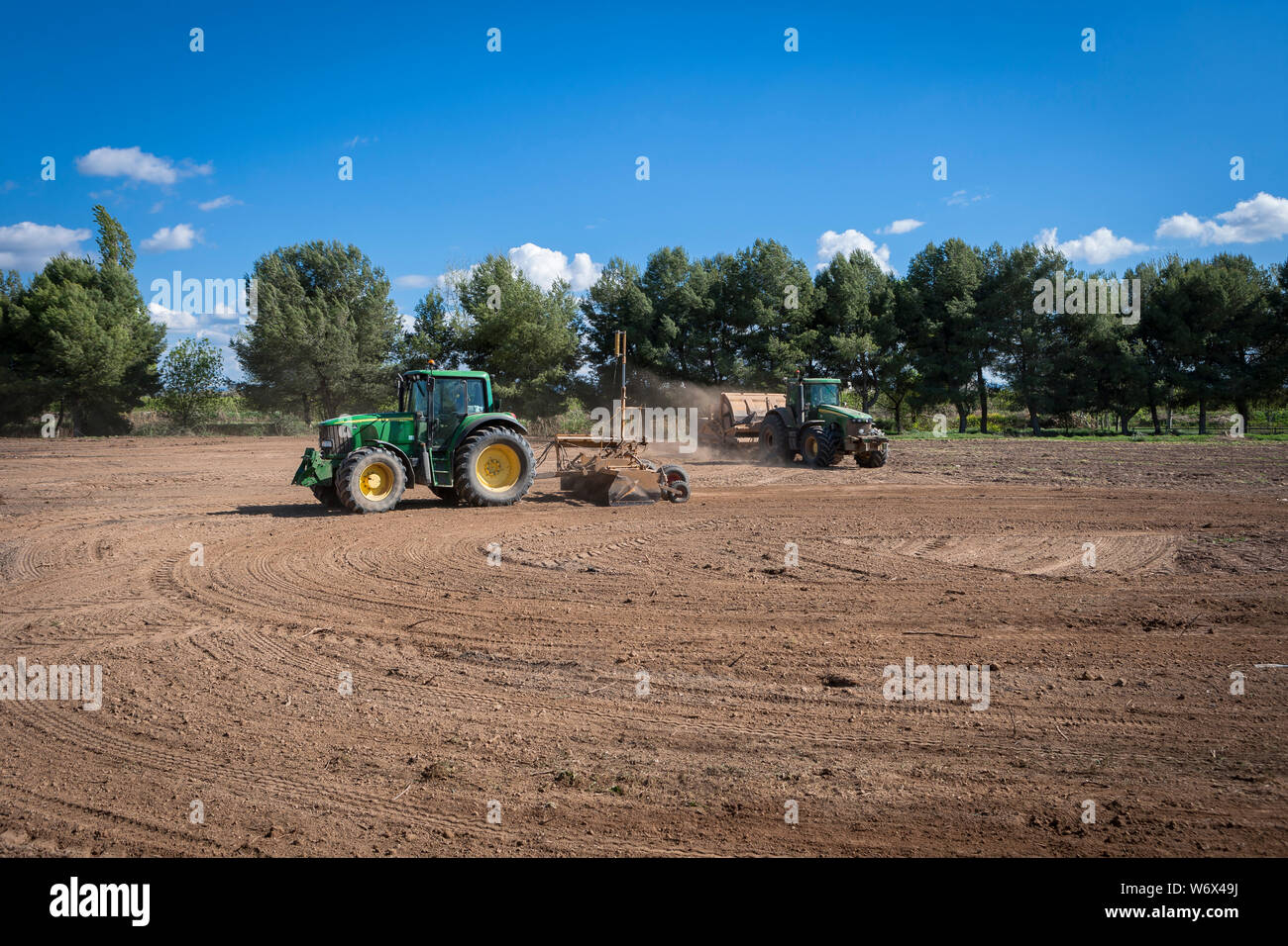 Leveling field hi-res stock photography and images - Alamy