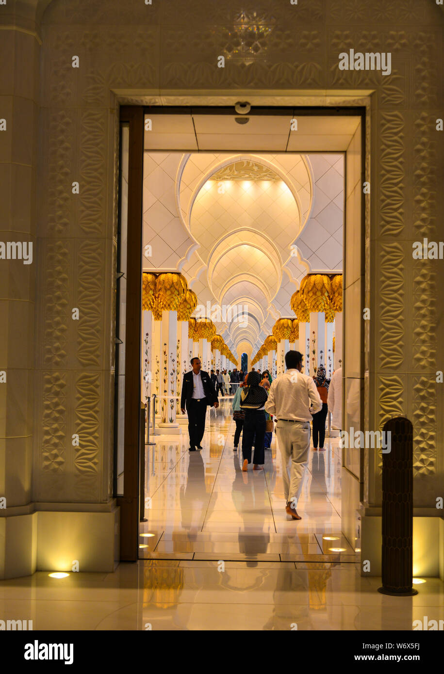 Abu Dhabi - Dec 8, 2018. Praying hall of the Sheikh Zayed Grand Mosque ...