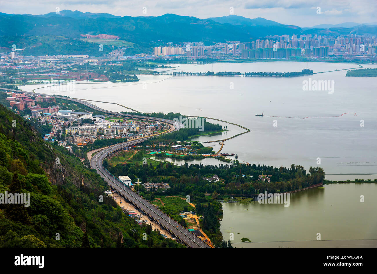 Beautiful yunnan hi-res stock photography and images - Alamy