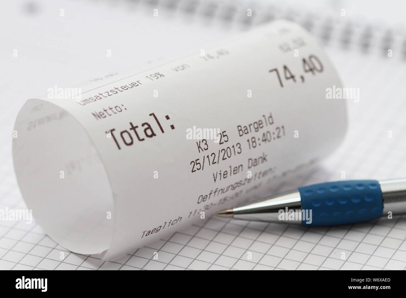 Europe restaurant receipt hi-res stock photography and images - Alamy