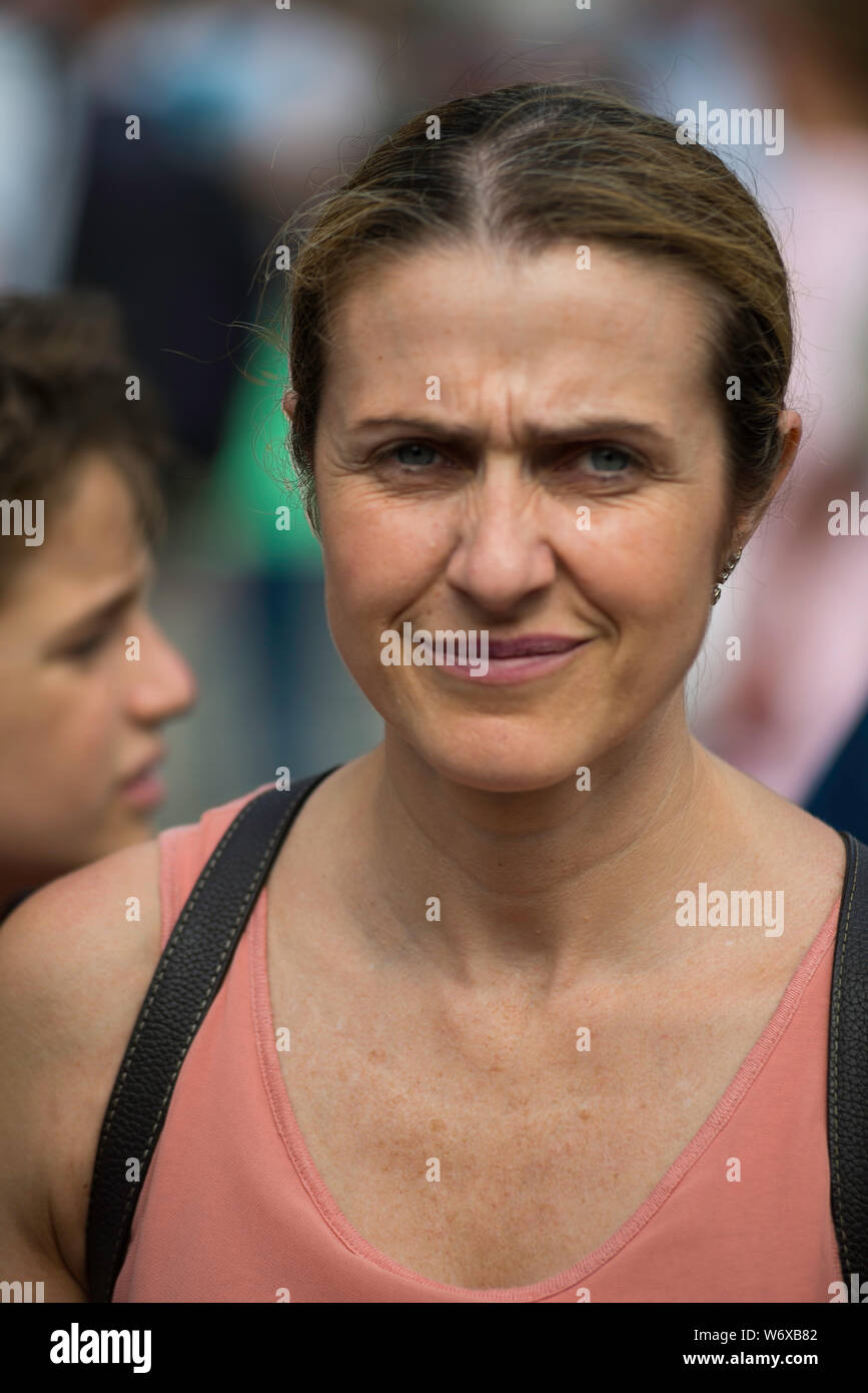 Portraits of people hi-res stock photography and images - Alamy