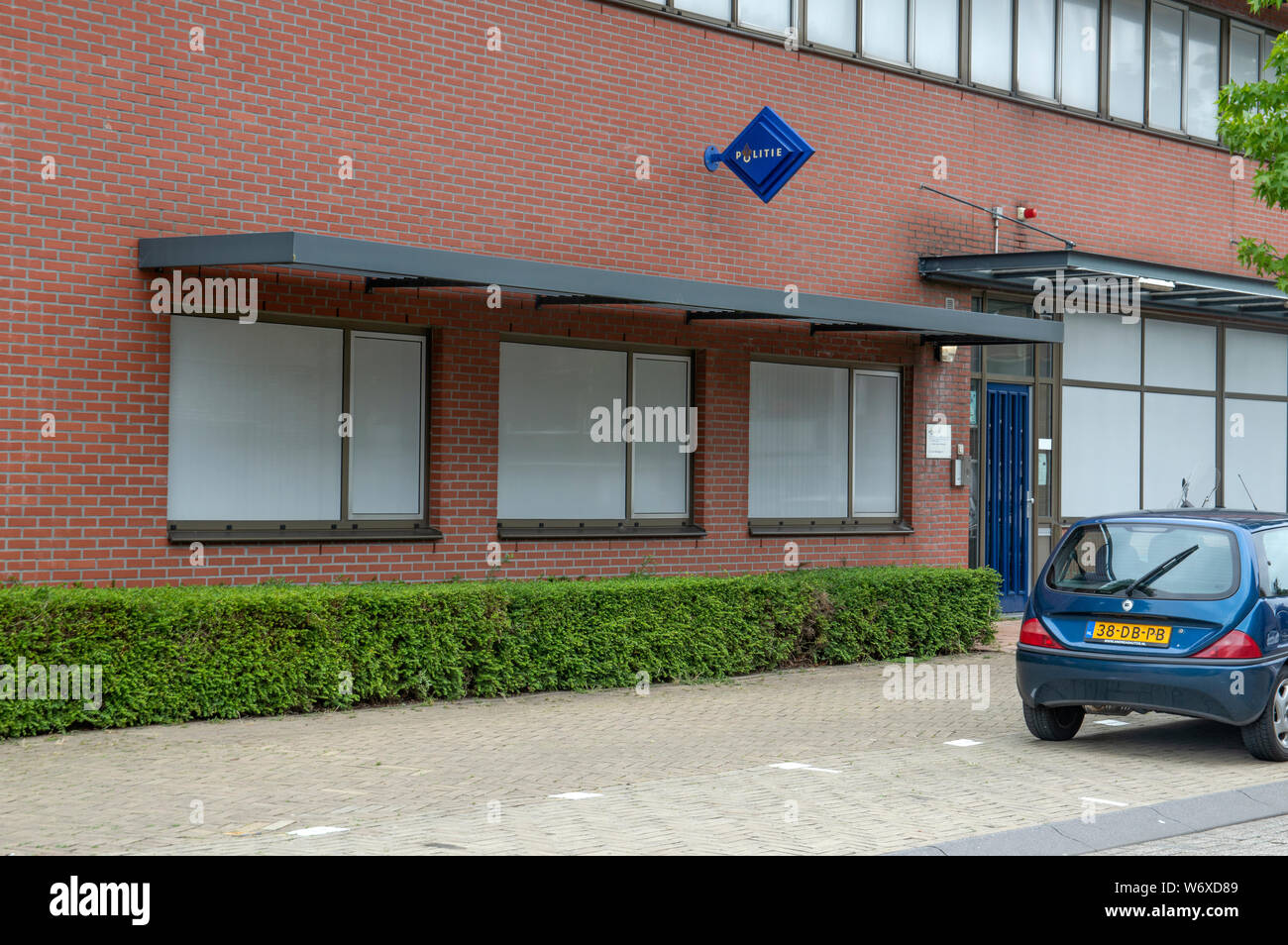 Police station exterior netherlands hi-res stock photography and images ...