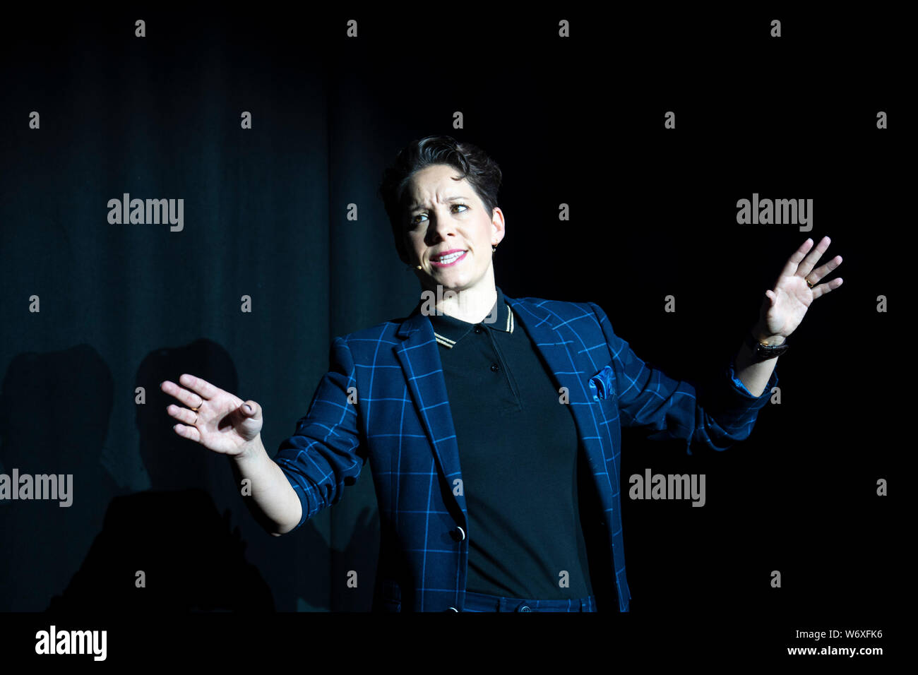 Suzi ruffell hi-res stock photography and images - Alamy