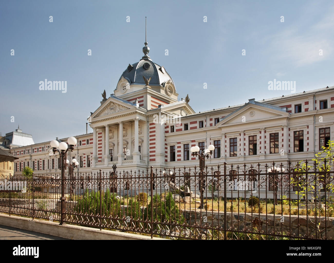 Coltea hospital hi-res stock photography and images - Alamy