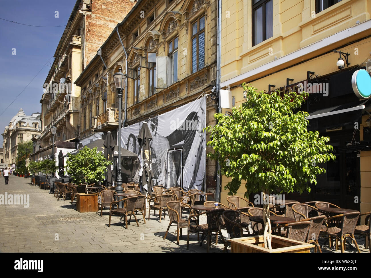 Old town in Bucharest. Romania Stock Photo - Alamy
