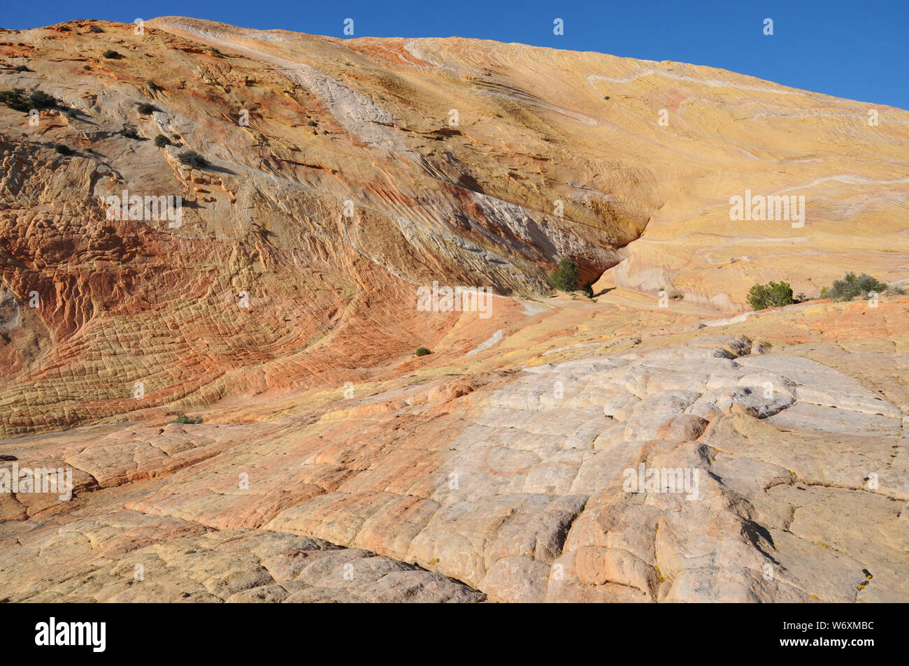 red rock mountain Stock Photo - Alamy