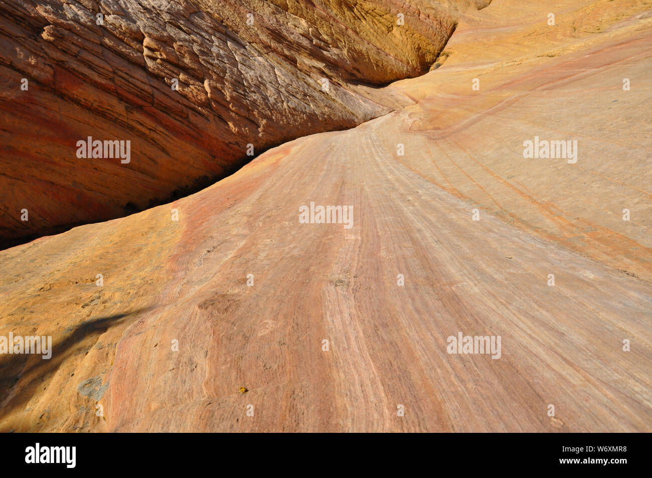 red rock mountain Stock Photo - Alamy