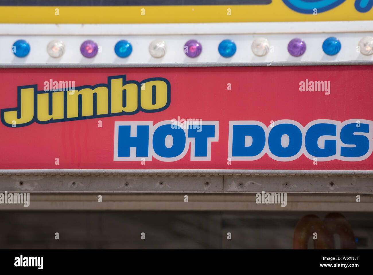 Jumbo hot dog hi-res stock photography and images - Alamy