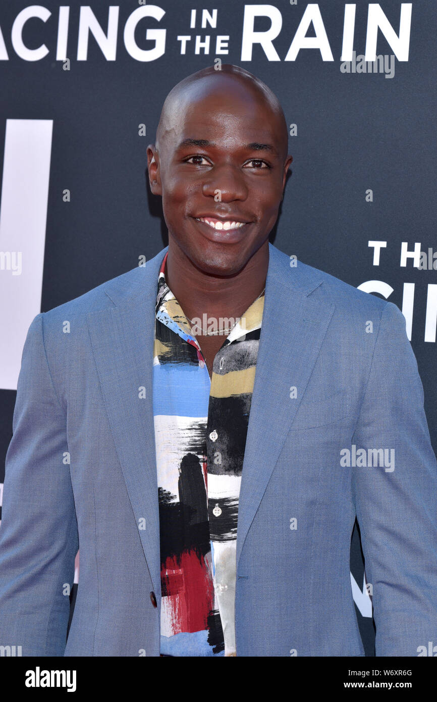 HOLLYWOOD, CA - AUGUST 01: McKinley Belcher III arrives for the ...