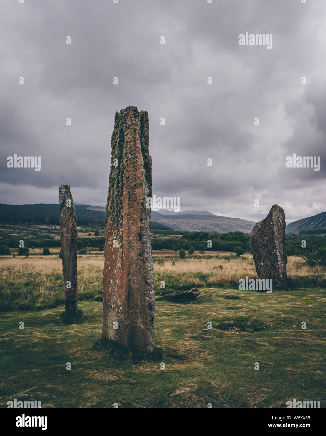 Scottish standing stones hi-res stock photography and images - Alamy
