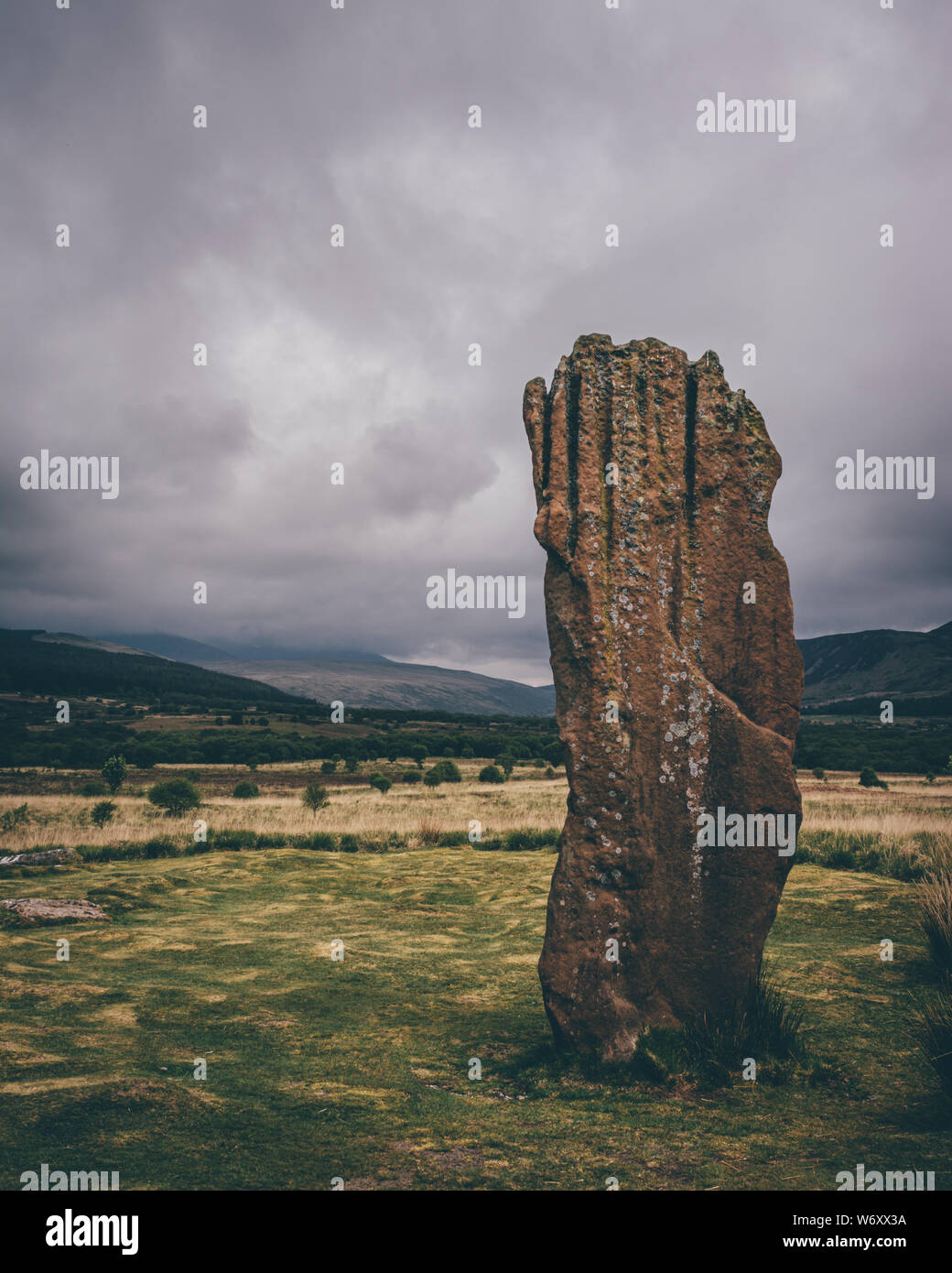 Scottish standing stones hi-res stock photography and images - Alamy