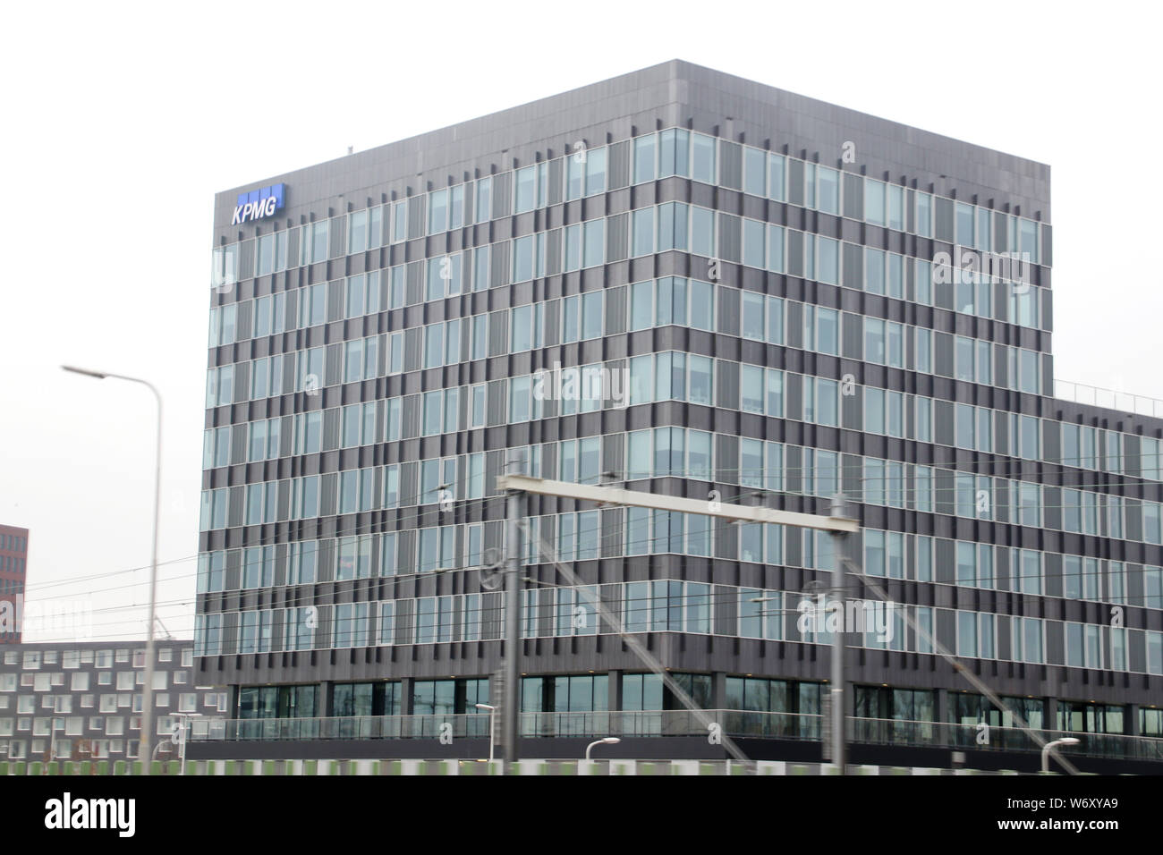 Kpmg accountants hi-res stock photography and images - Alamy