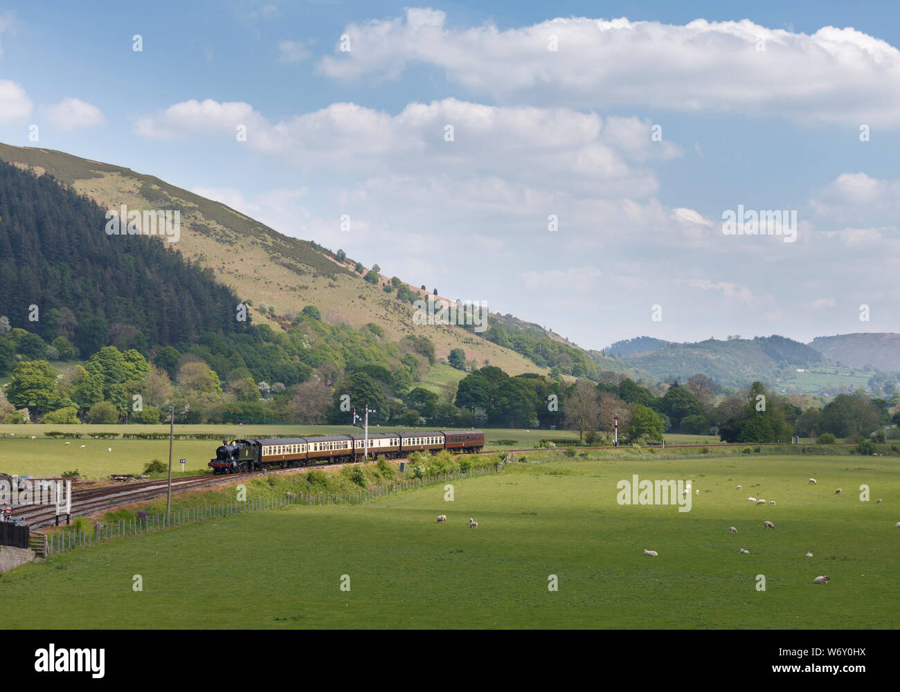 Gwr 51xx hi-res stock photography and images - Alamy