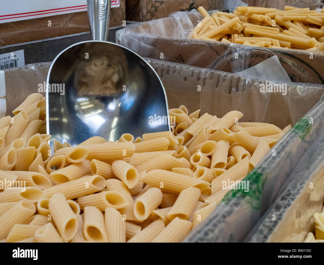 Penne Pasta Box