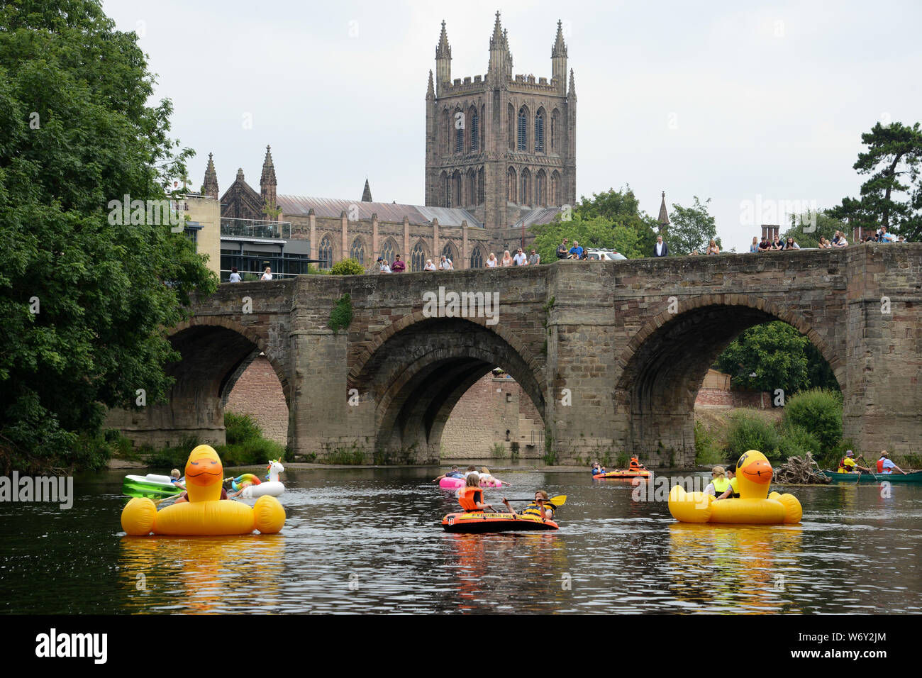 Wye Float River & Music Festival, 2019. Hereford Rowing Club, River Wye ...