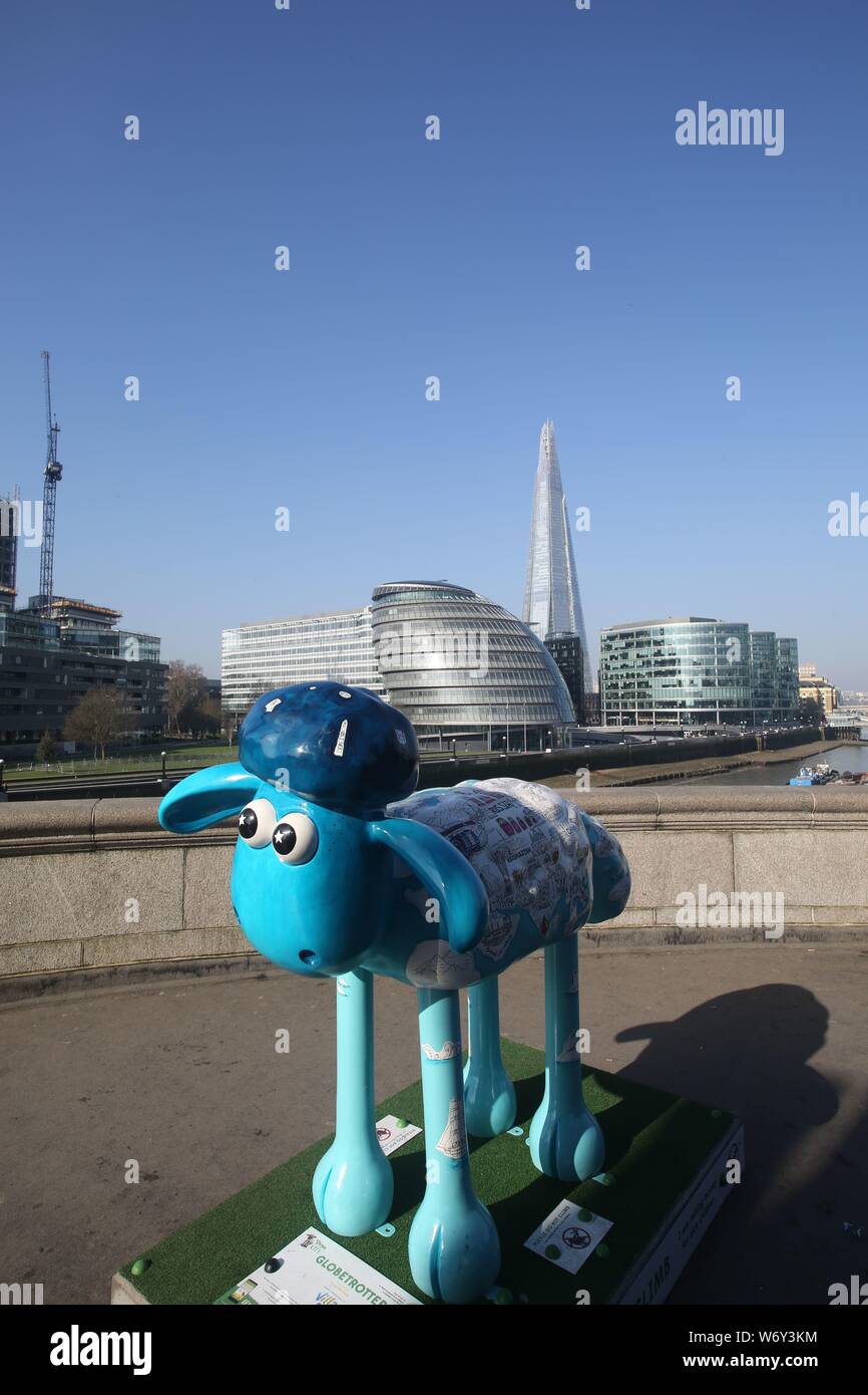 Sheep with shard hi-res stock photography and images - Alamy
