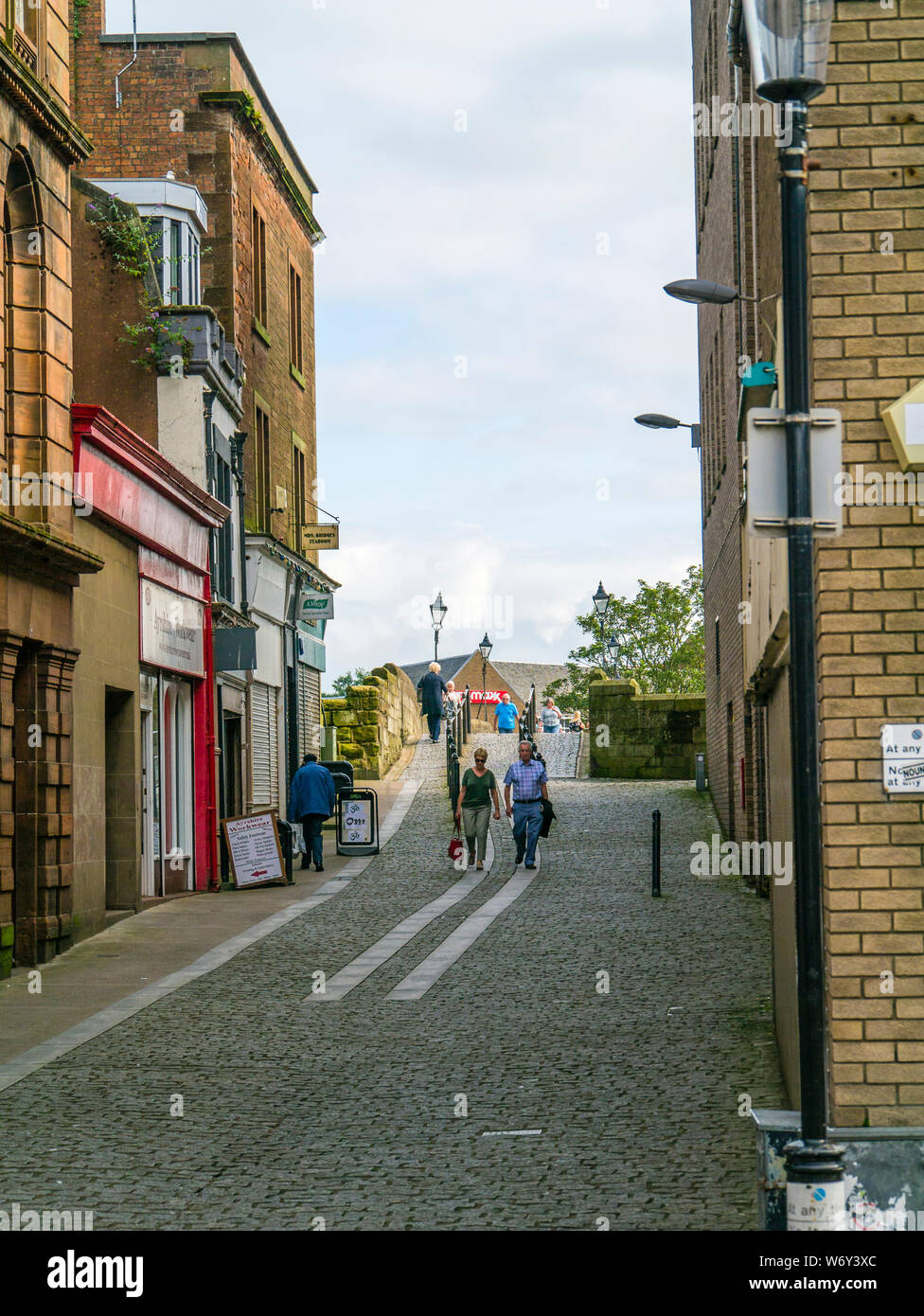 Approach to the Auld Brig, or Old Bridge , features in the poem Brigs o ...