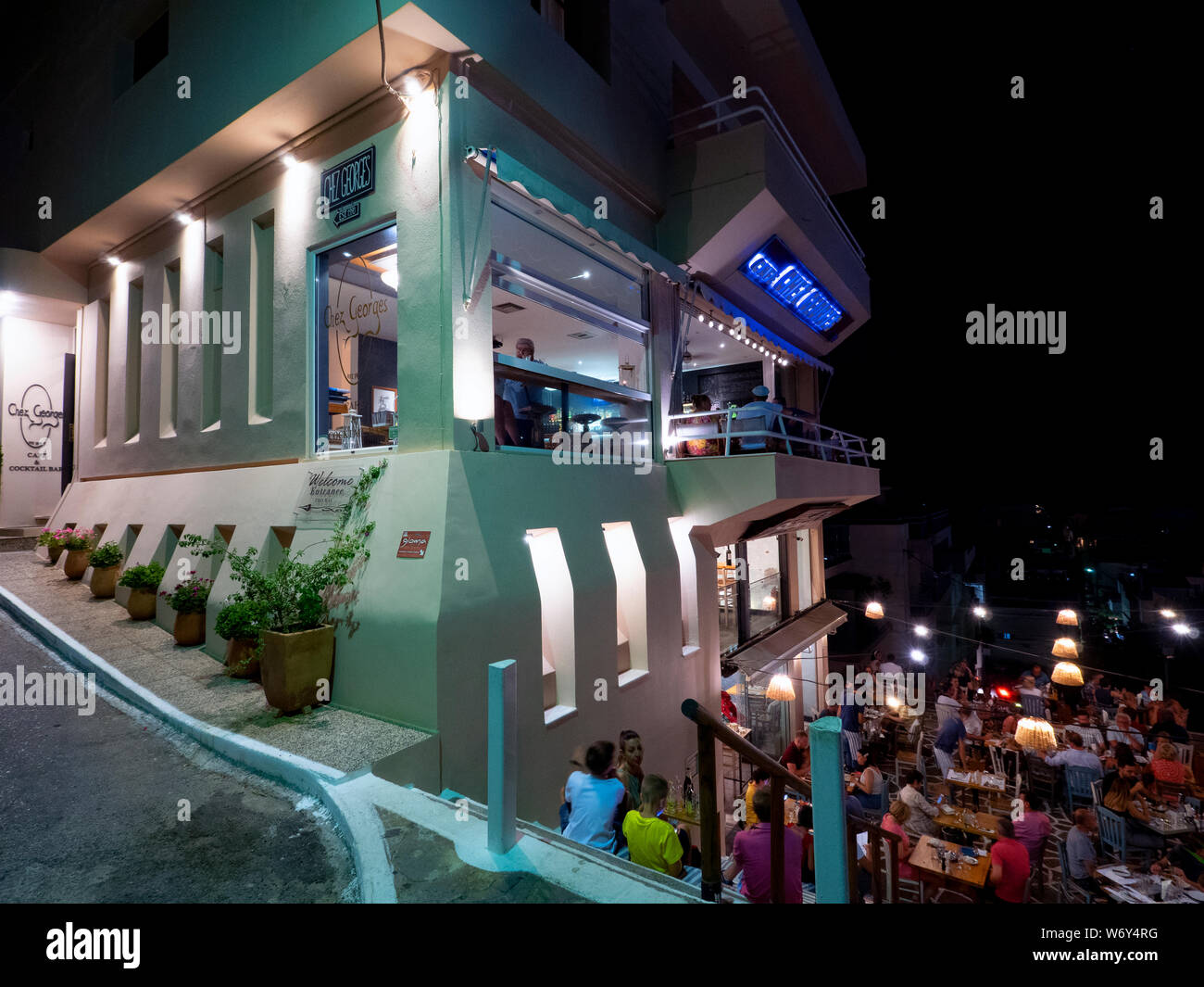 Chez george restaurant hi-res stock photography and images - Alamy