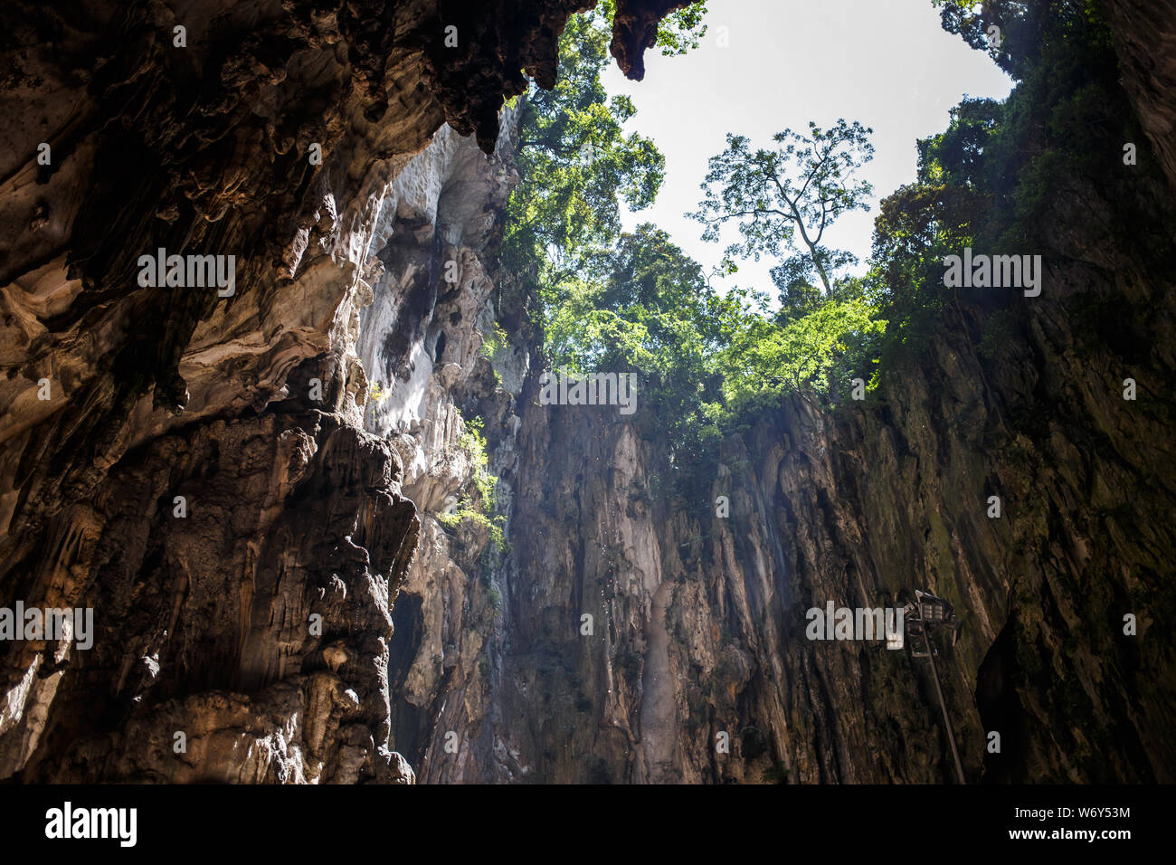 View in batu cave hi-res stock photography and images - Alamy