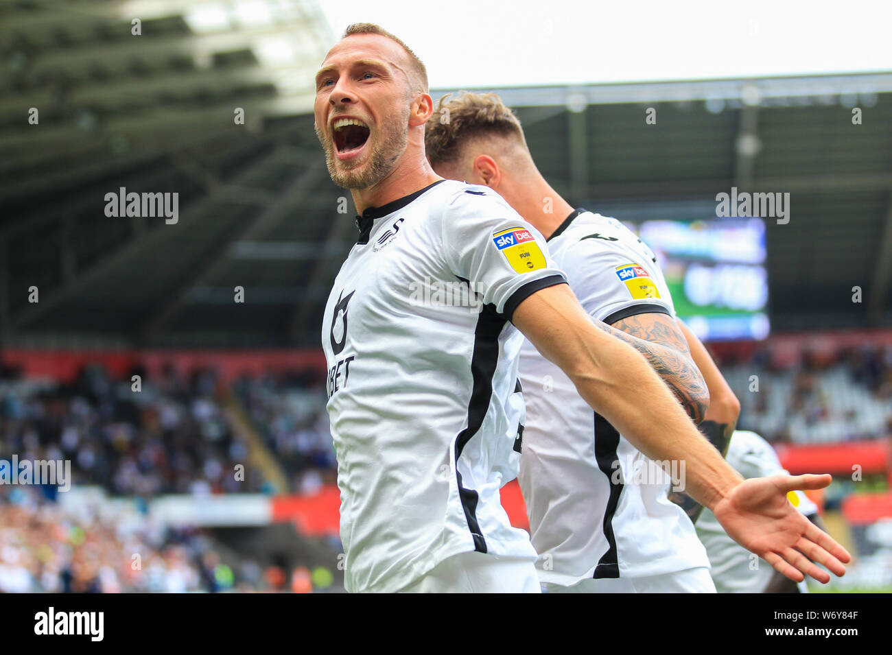 Mike van der hoorn hull hi-res stock photography and images - Alamy
