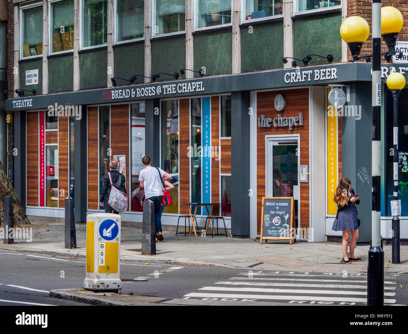 Bread & Roses @ The Chapel restaurant and the Chapel Playhouse theatre ...