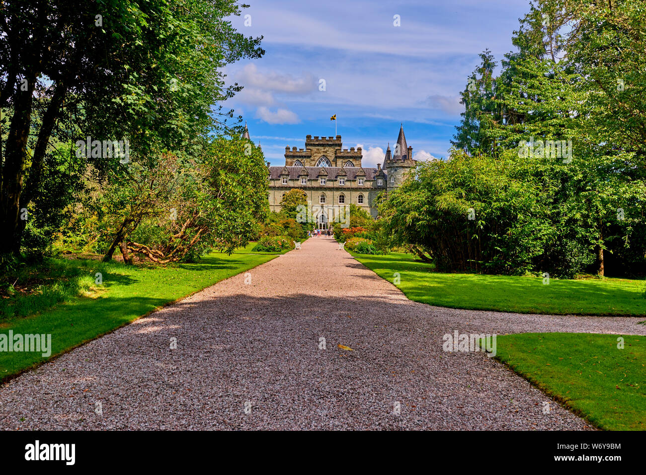 Inveraray castle hi-res stock photography and images - Alamy