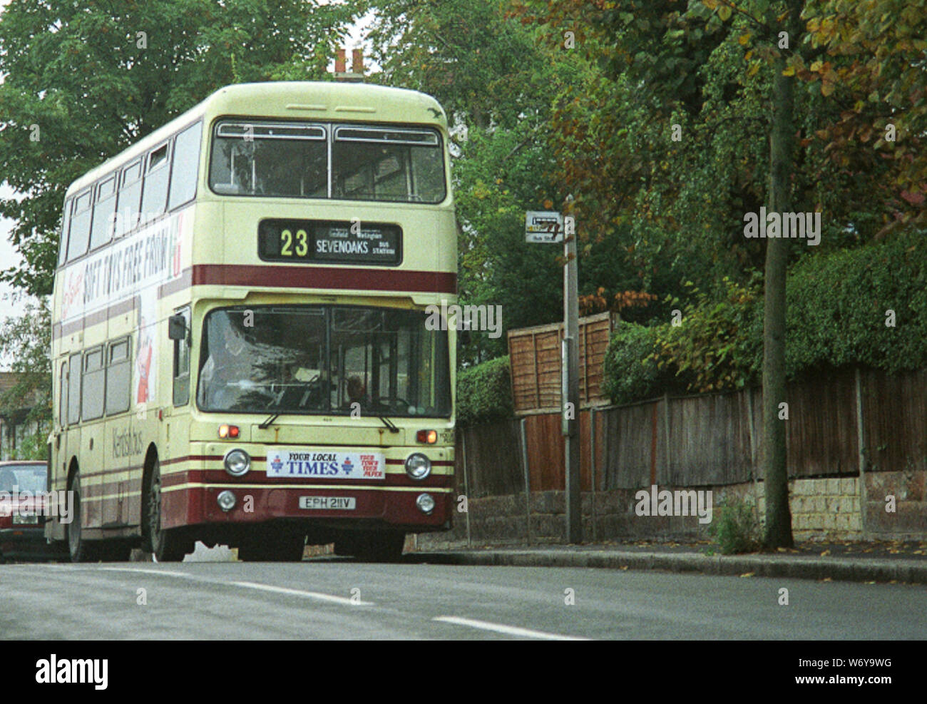 Kentish bus hi-res stock photography and images - Alamy