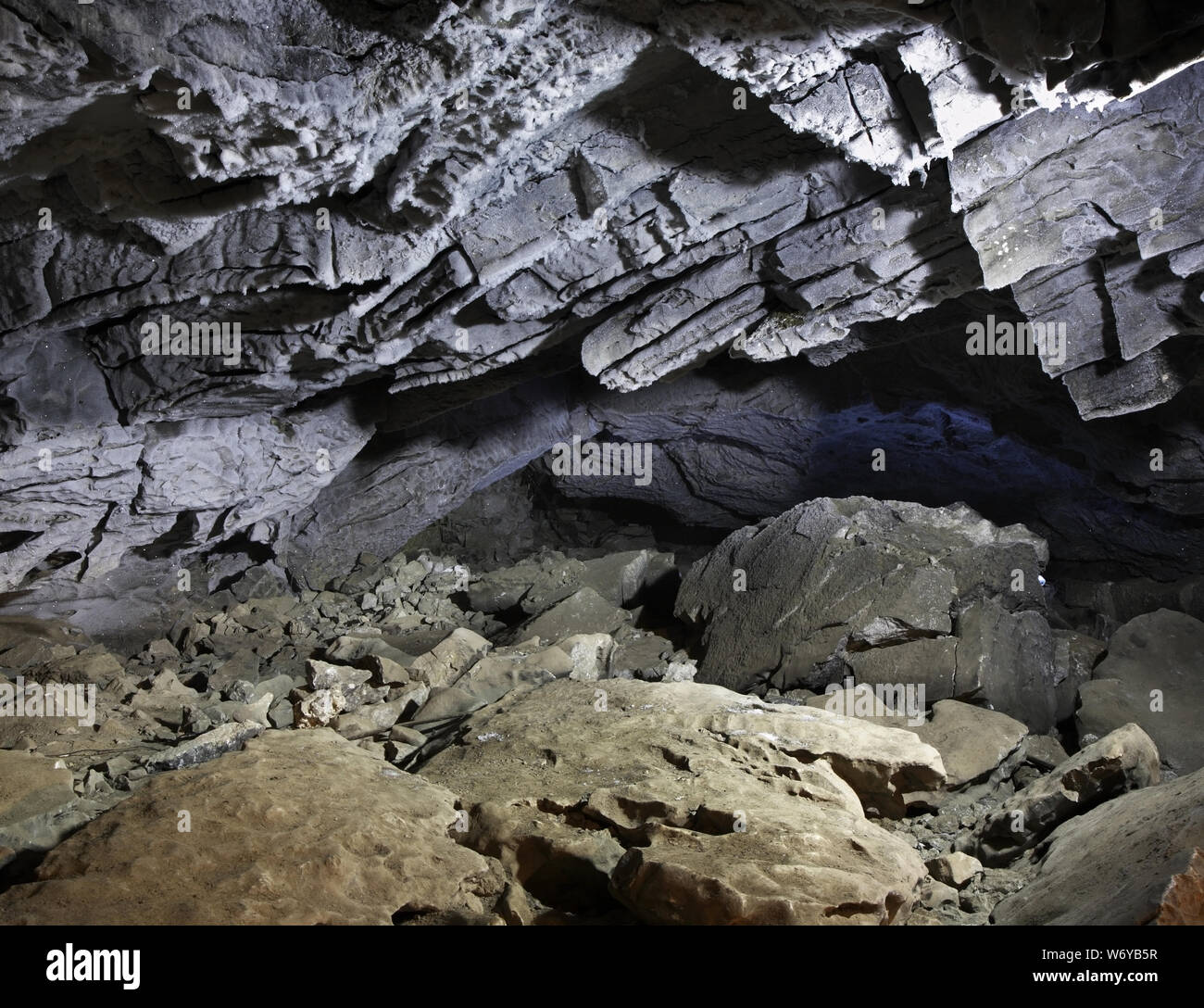 Kungur ice cave hi-res stock photography and images - Alamy