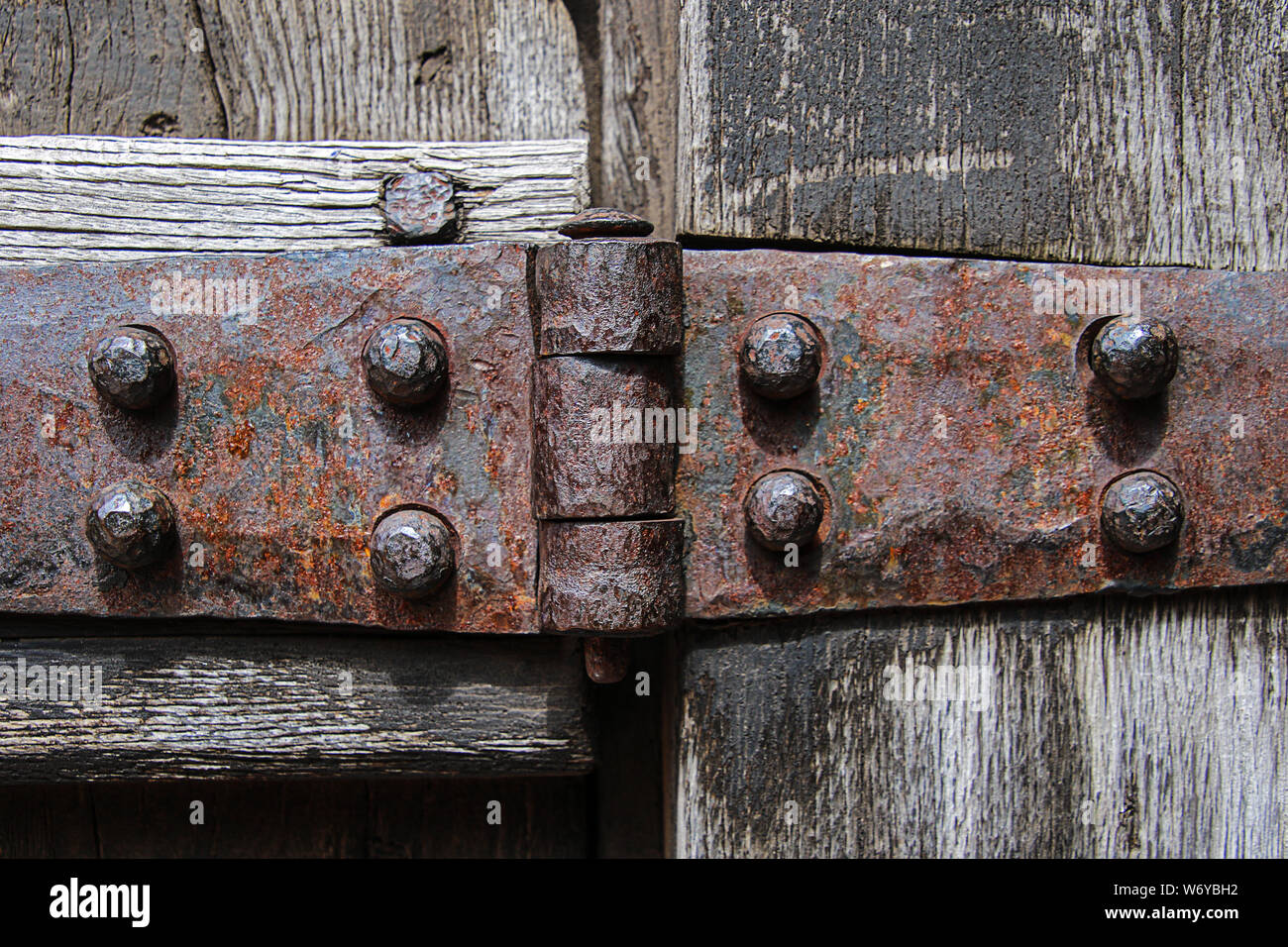Close up antique iron hi-res stock photography and images - Alamy