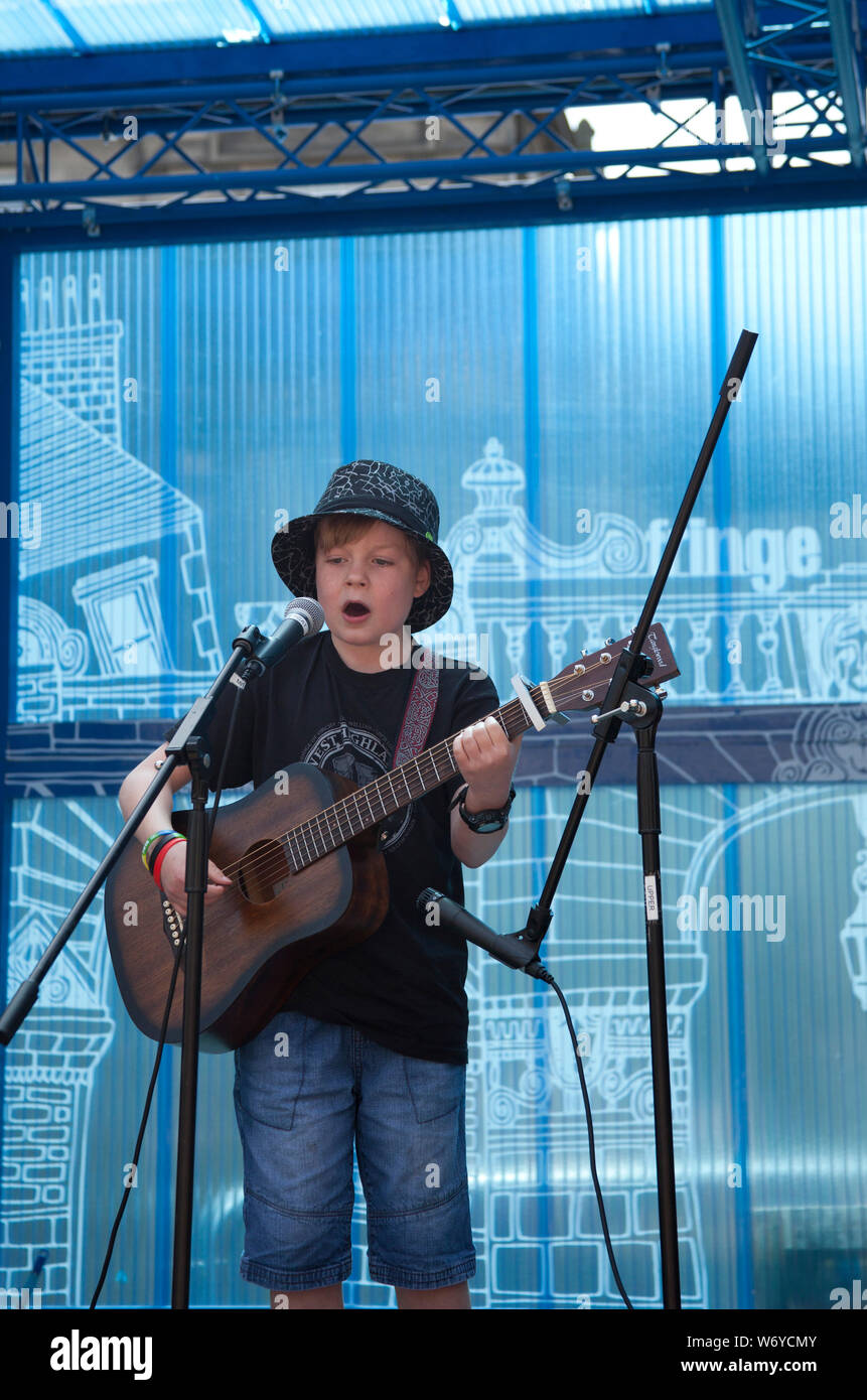 Royal Mile, Mercat Stage, Edinburgh, Scotland, UK. 3rd August 2019 ...
