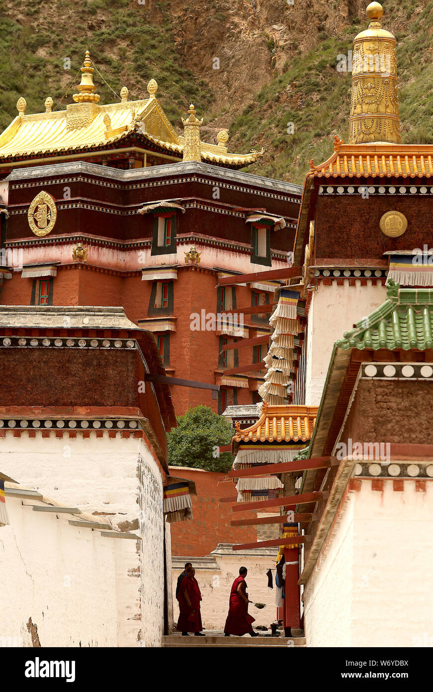 Xiahe, GANSU, CHINA. 1st Aug, 2019. Labrang Monastry in Xiahe, the ...