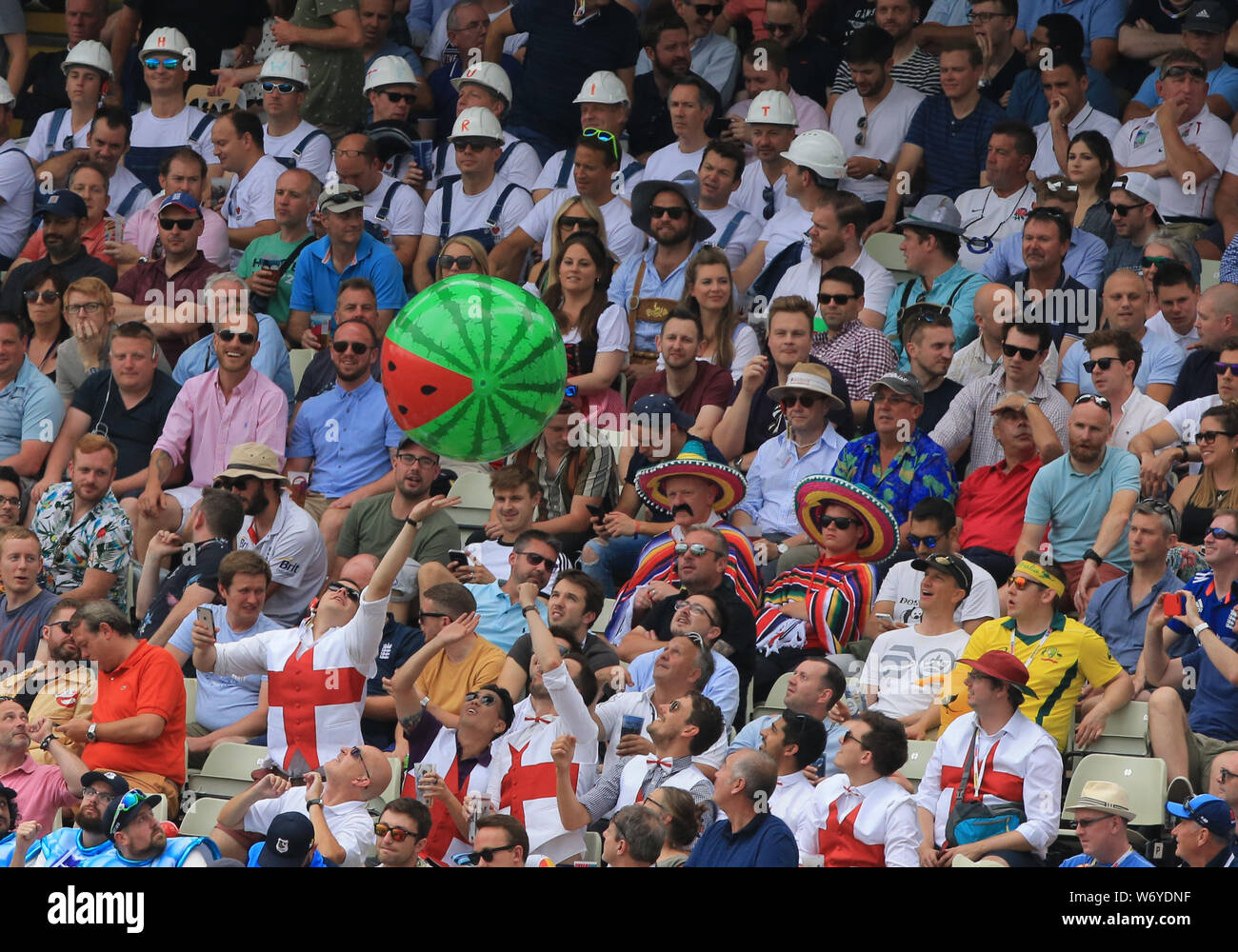Cricket stand pavilion hi-res stock photography and images - Alamy