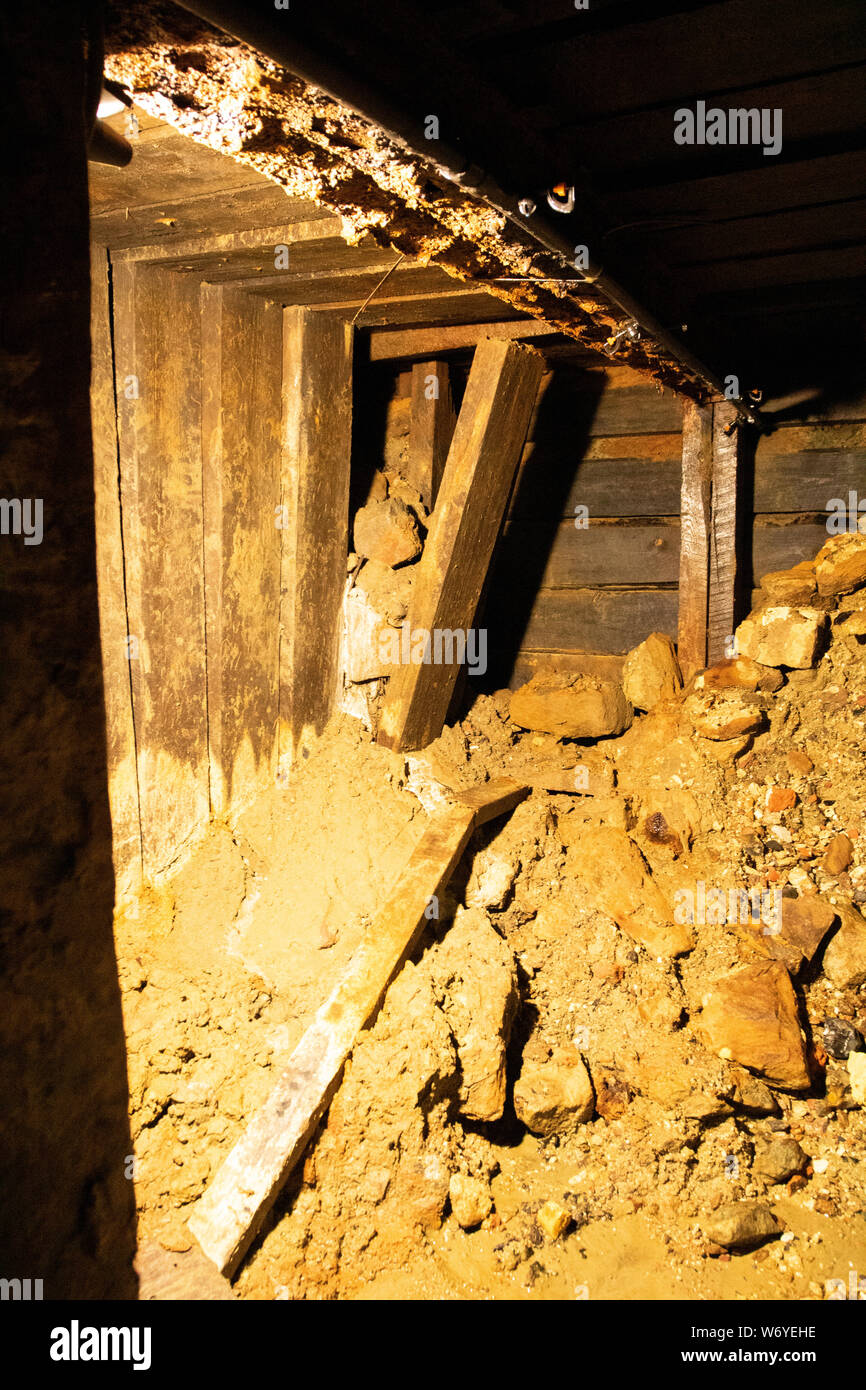 World war 1 trench mud hi-res stock photography and images - Alamy