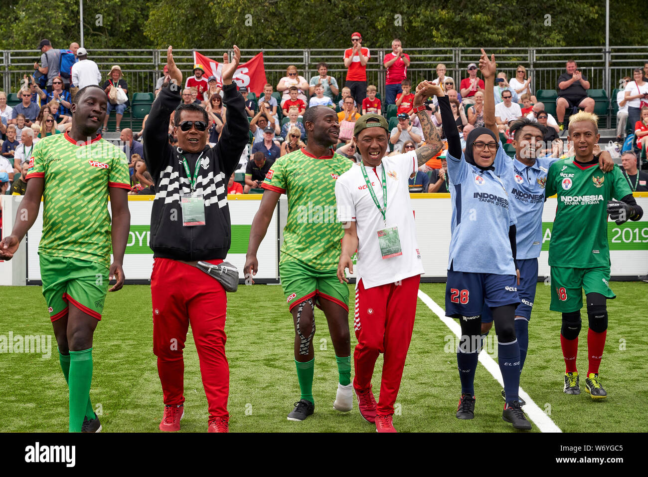 Homeless football competition hi-res stock photography and images - Alamy