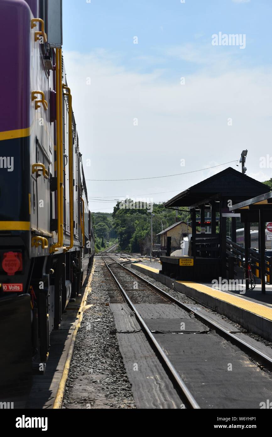 MBTA Commuter Rail Trains and Station Terminals North of Boston ...