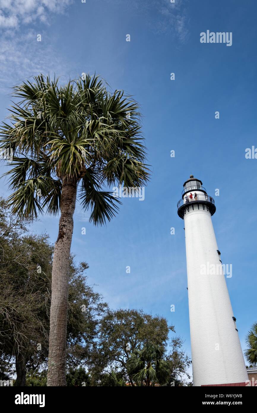 The St. Simons Lighthouse at Coupers Point along the Saint Simons Sound ...
