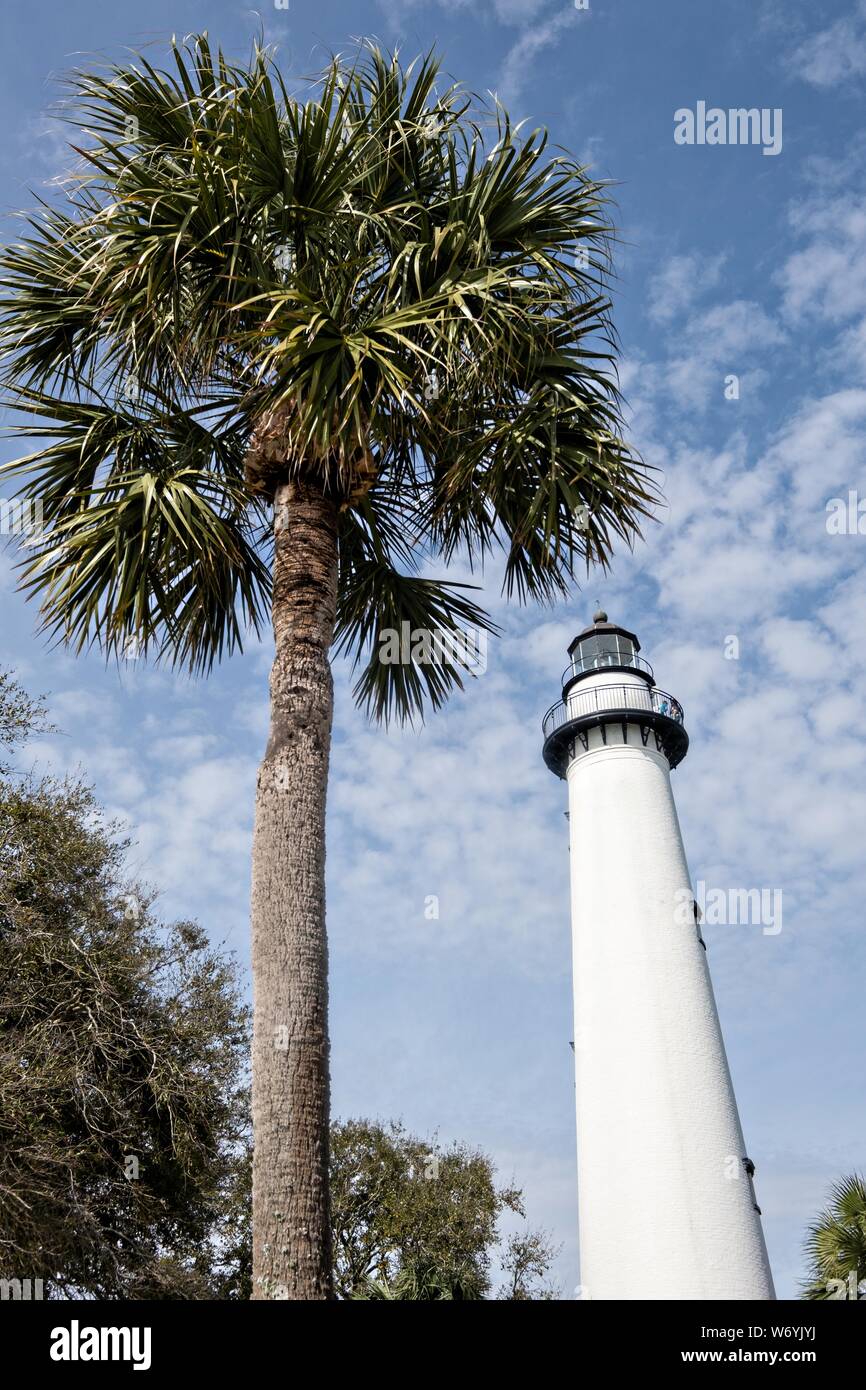 The St. Simons Lighthouse at Coupers Point along the Saint Simons Sound ...