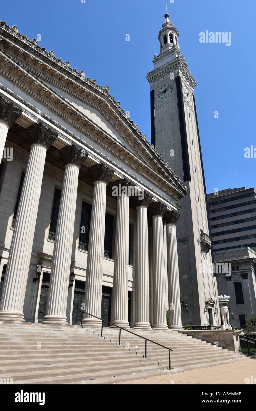 A view of downtown Springfield's Metro Center, a "City on the Rise ...
