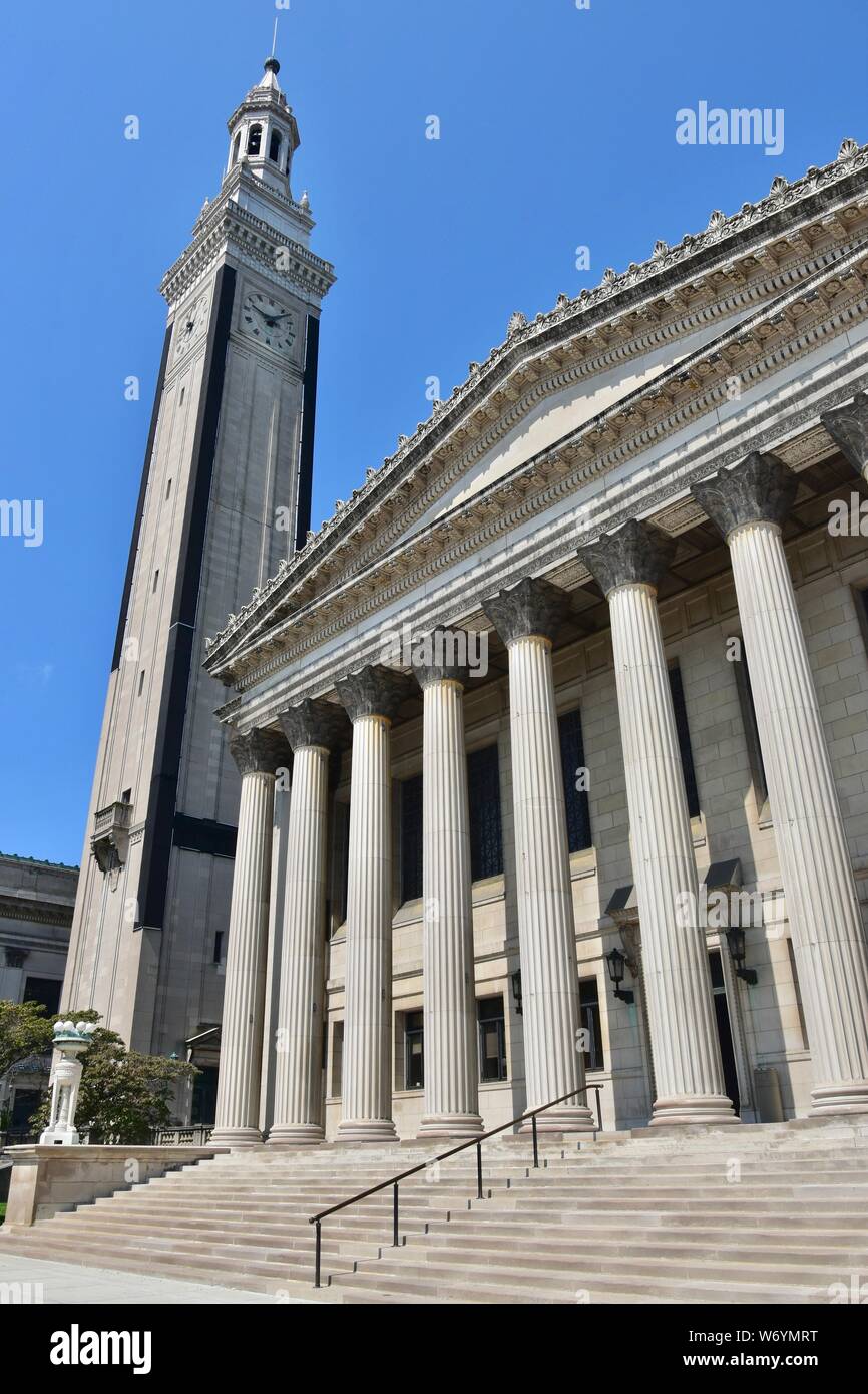 A view of downtown Springfield's Metro Center, a "City on the Rise ...