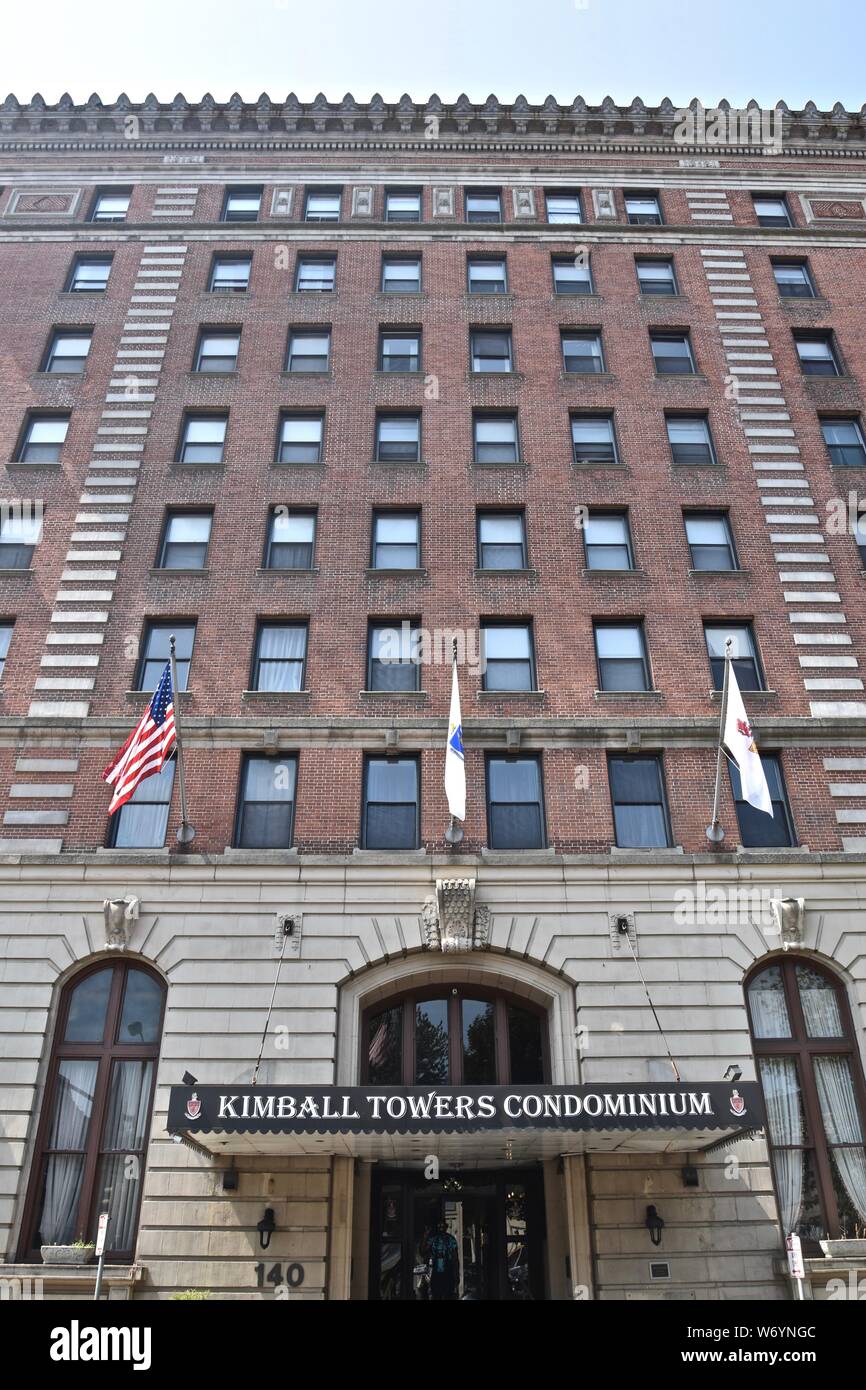 A view of downtown Springfield's Metro Center, a "City on the Rise ...