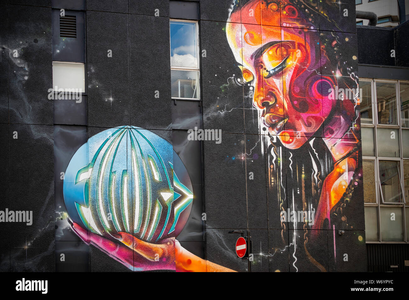 Street Art on the side of a building in London Stock Photo - Alamy